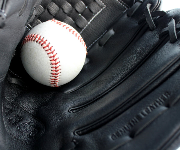 How to Throw a Fastball Better - The Four-Seam Fastball Grip | Baseball ...